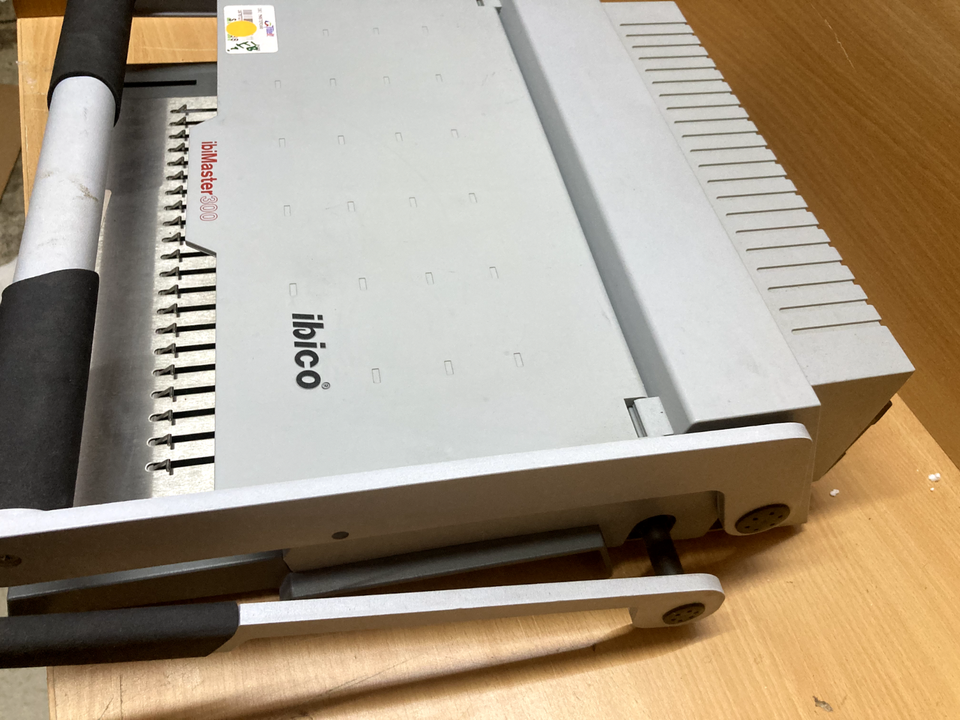 IBICO IBIMASTER 300 COMB BINDING MACHINE - (MISSING SHRED TRAY) | eBay