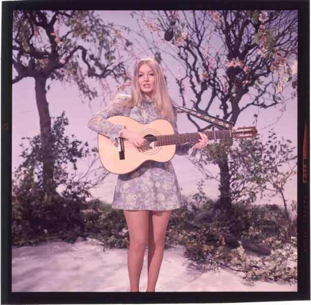 Mary Hopkin Welsh Pop Singer playing guitar Mini Skirt Original ...