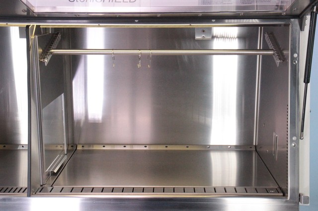 The Baker Company SS-500 SterilSHIELD Aseptic Isolator Glove Box with ...