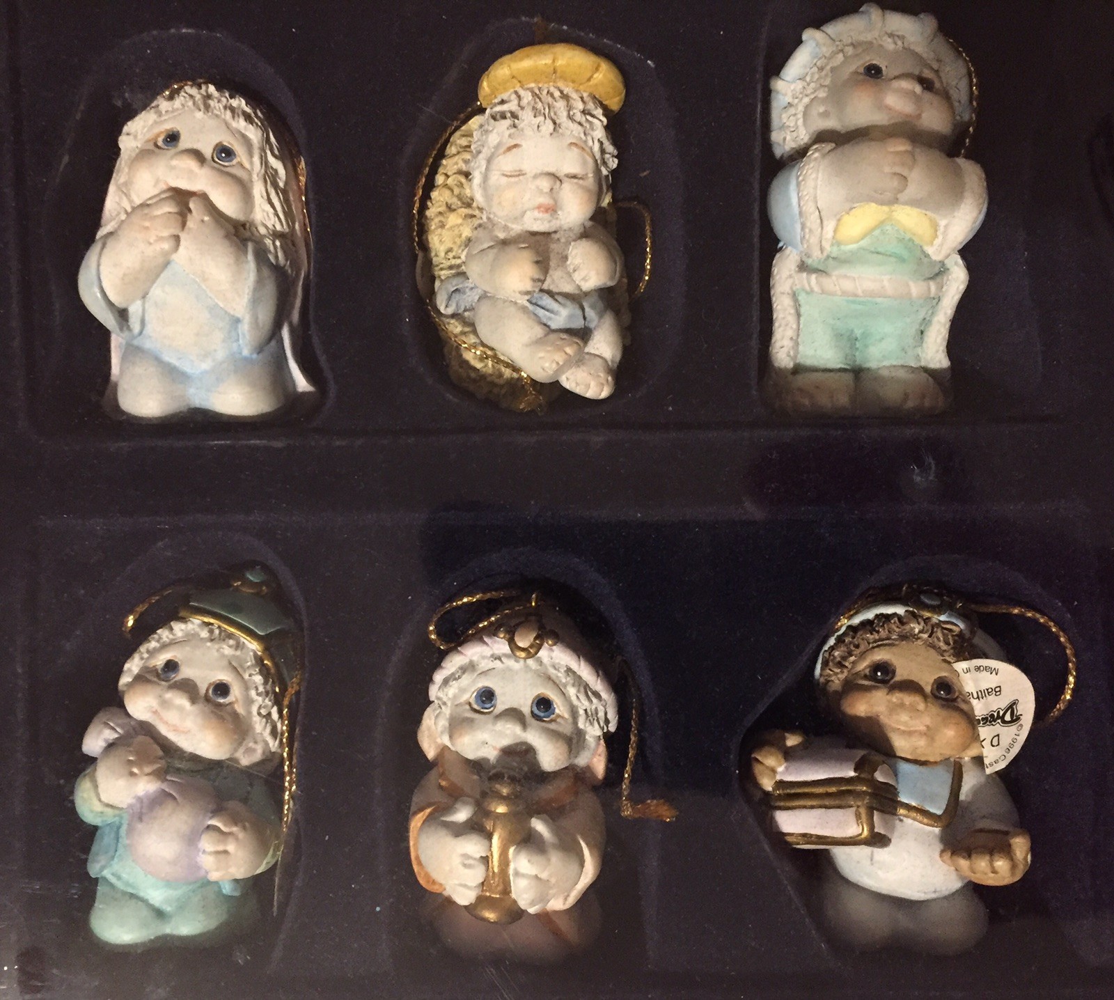 Dreamsicles Nativity DX466 Porcelain Christmas Tree Decoration Ornament ...