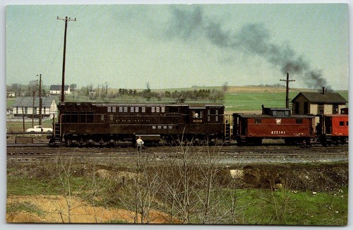 Postcard Train Reading No 800 Locomotive Fairbanks-Morse Train Master ...