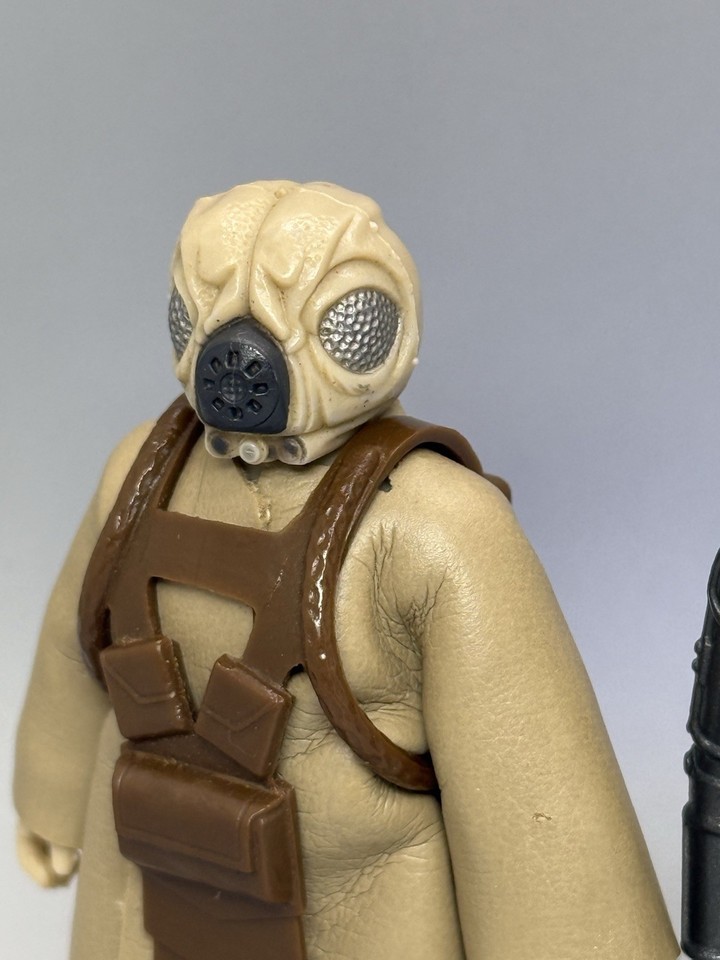 VTG Star Wars 4-LOM and Zuckuss Bounty Hunters action figure Z missing gun | eBay