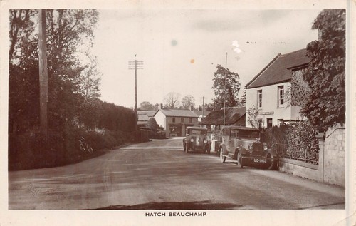 POSTCARD SOMERSET HATCH BEAUCHAMP VILLAGE POST OFFICE VINTAGE CARS RP ...