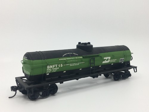 HO Athearn Burlington Northern 40’ Single Dome Fuel Tender Tank Car BN ...
