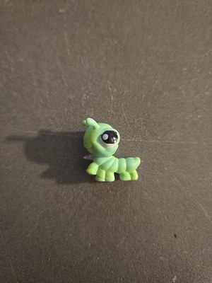 Littlest Pet Shop LPS Green Baby Mini Caterpillar Inchworm Figure Toy ...