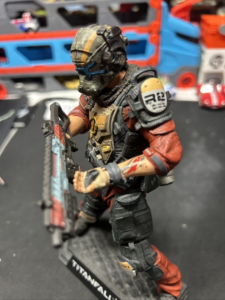 Titanfall 2 Pilot Jack Cooper 7" Action Figure | eBay