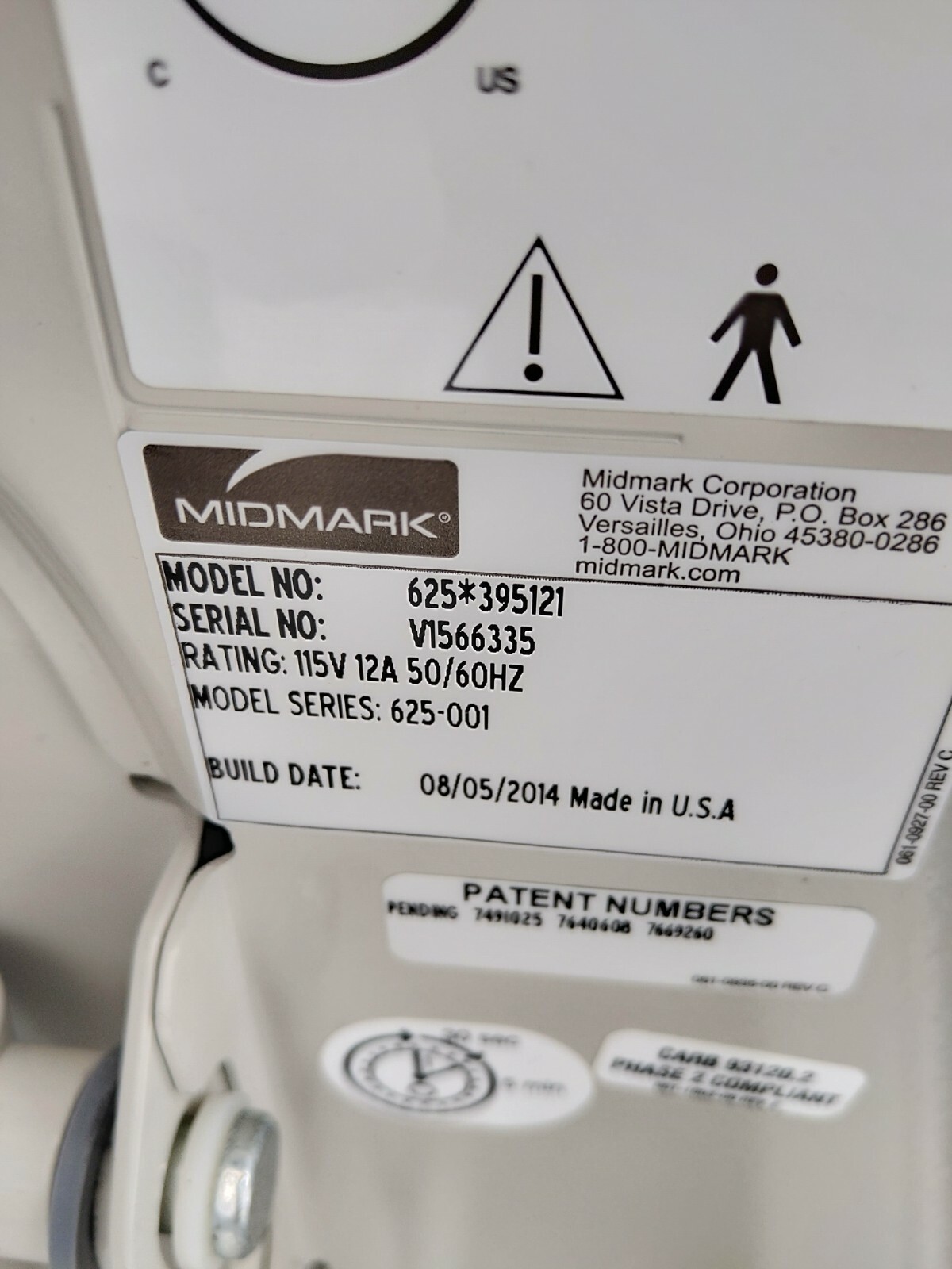 Midmark 625-001 Barrier Free Exam Table, With Footswitch & Hand Control ...
