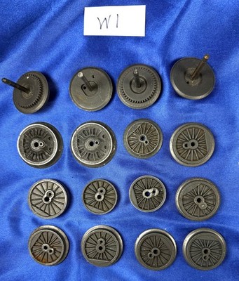 Lionel Postwar Locomotive Wheel Assortment-16 Wheels/W1 | eBay