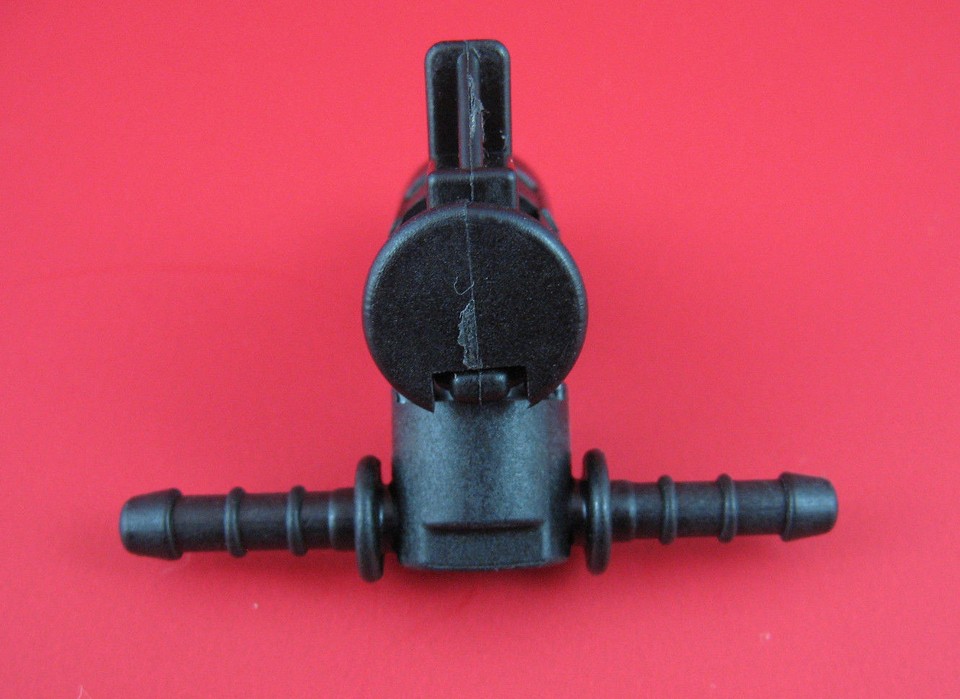 6.7L Ford Powerstroke Fuel Injector Return Fitting | Direct Fit ...