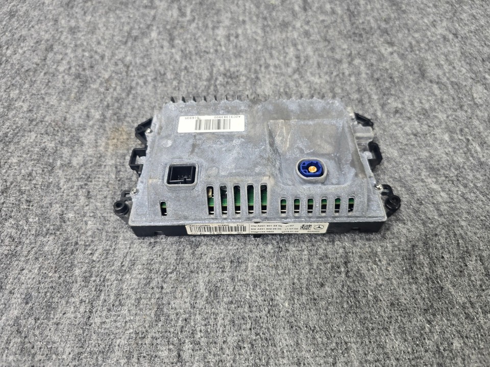 Radio Command Information Display Screen Mercedes R231 Sl550 Sl63 oem ...