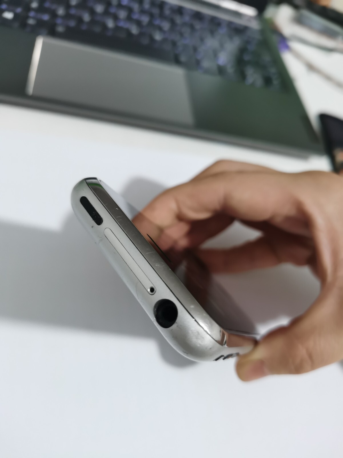 iOS 1.0 Apple iPhone 1st Generation - 8GB - Black (Unlocked) A1203 (GSM ...