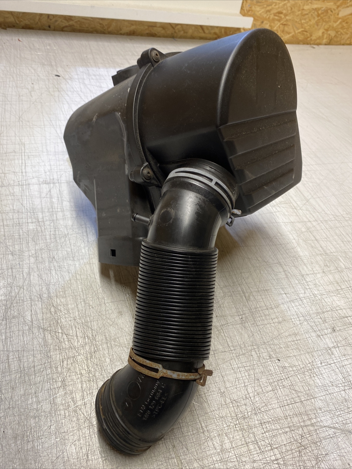 VW Polo 6R Caja de Filtro de Aire Caja Carcasa 6R0129607C | eBay