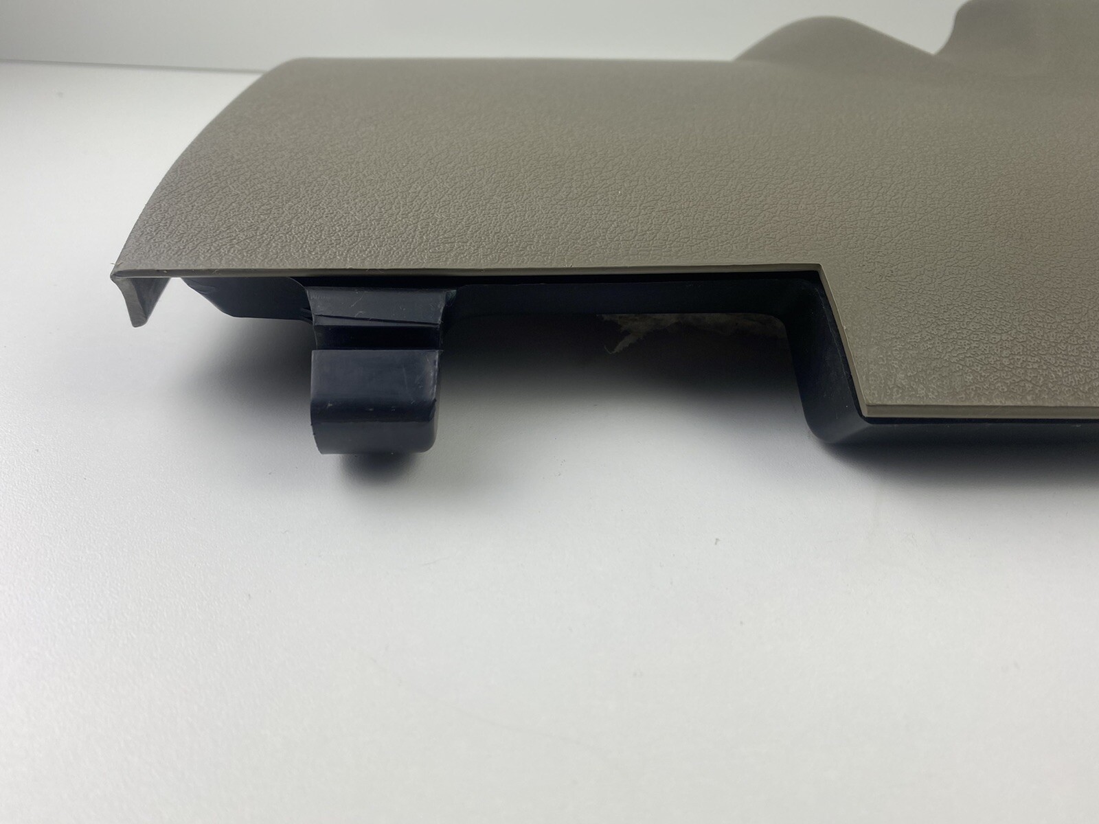 2005 - 2010 Jeep Grand Cherokee LH Left Bolster Knee Kick Panel OEM | eBay