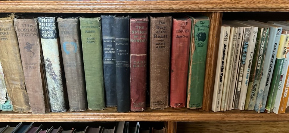 Collection Zane Grey Books, 46 Hardcovers, 20 Paperbacks, Famous ...