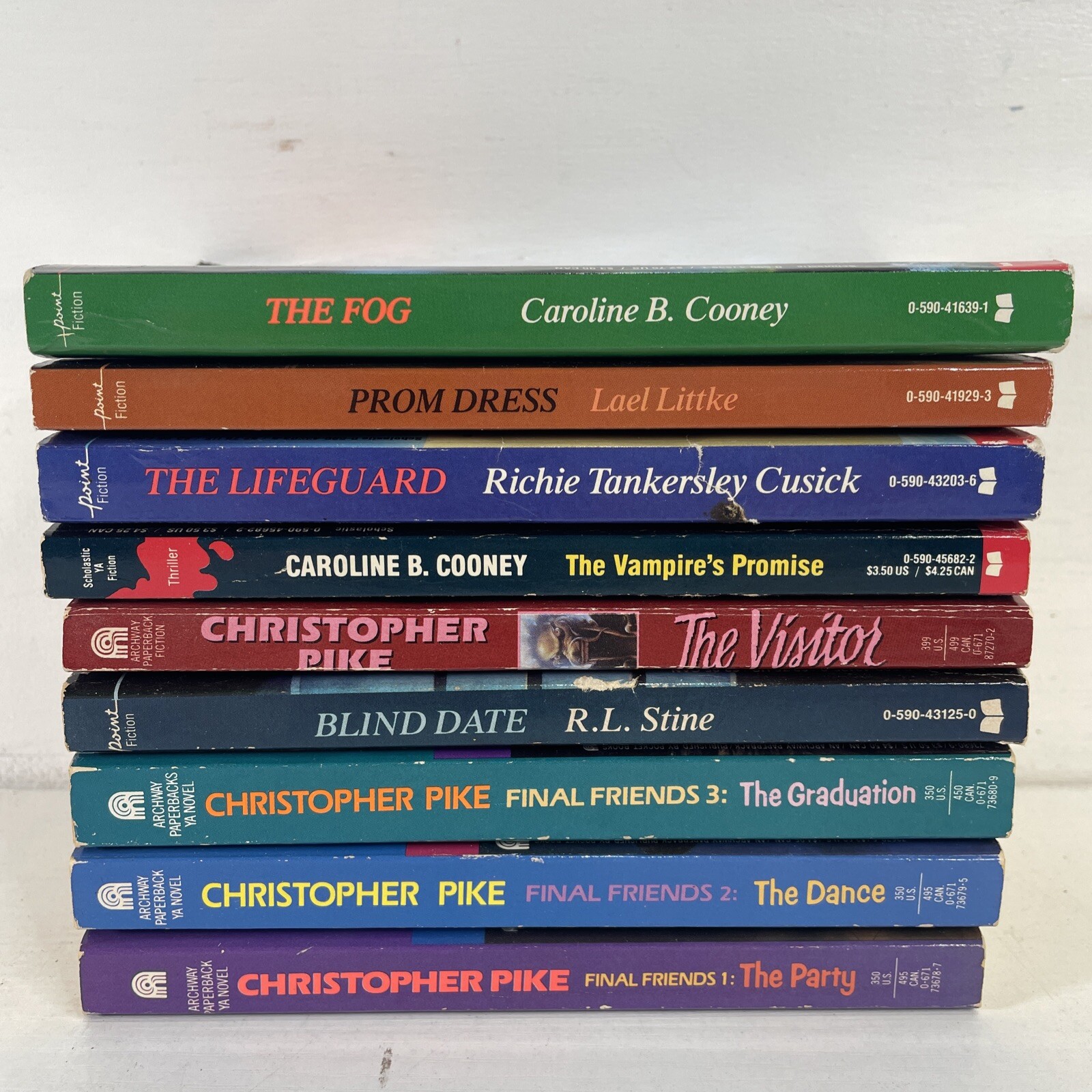 Lot of 9 Vintage YA Horror Books by Stine, Pike, Caroline B Cooney ...