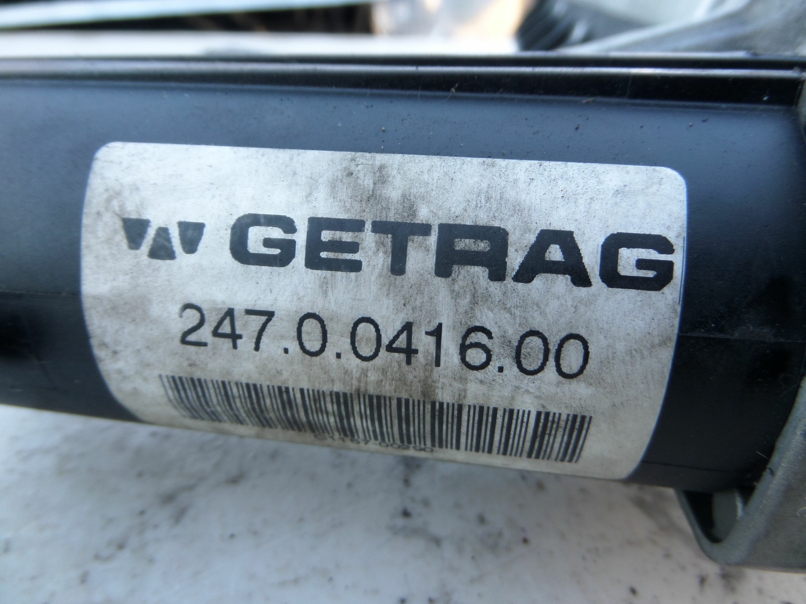 BMW E60 E63 E64 M5 M6 S85 Getrag Oil Cooler 247.0.0416.00 24700041400 ...