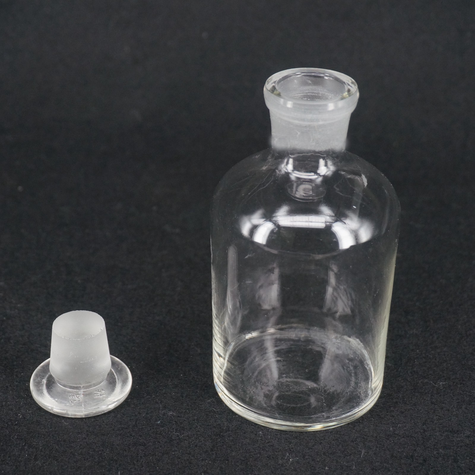 30ML-10L Glass Reagent Bottle Ground-in Glass Stopper Narrow Mouth ...