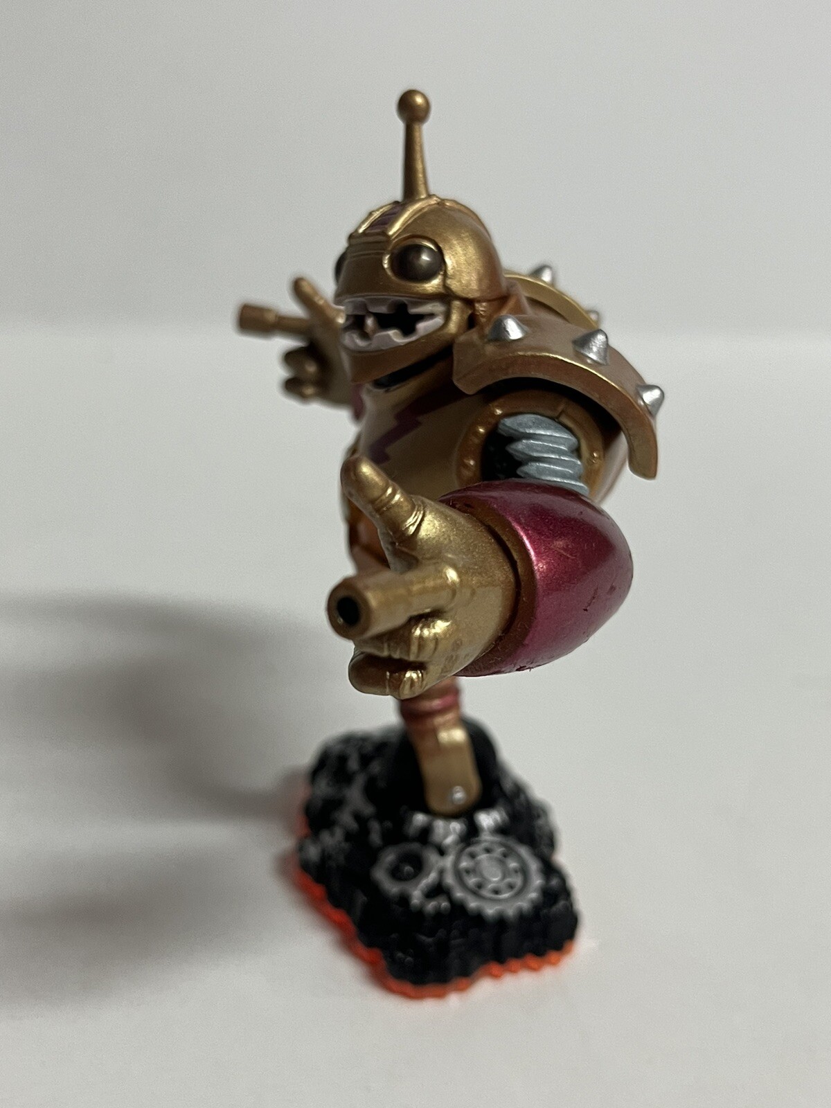 Skylanders Giants Bouncer Gold Finger Guns Robot Figure (BA) Activision ...