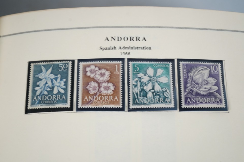 WORLDWIDE 1960s MOSTLY MINT COLLECTION OF 2,000+ STAMPS STORED IN SCOTT ...
