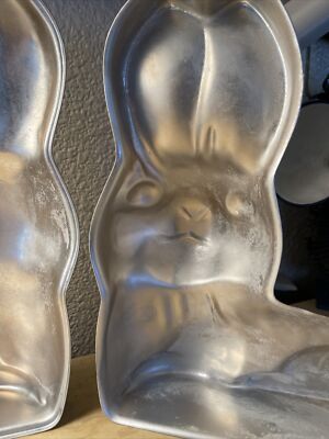 Vintage 2 pc Wilton Bunny Rabbit Cake Pan 3D Mold 1974 Easter Dessert ...