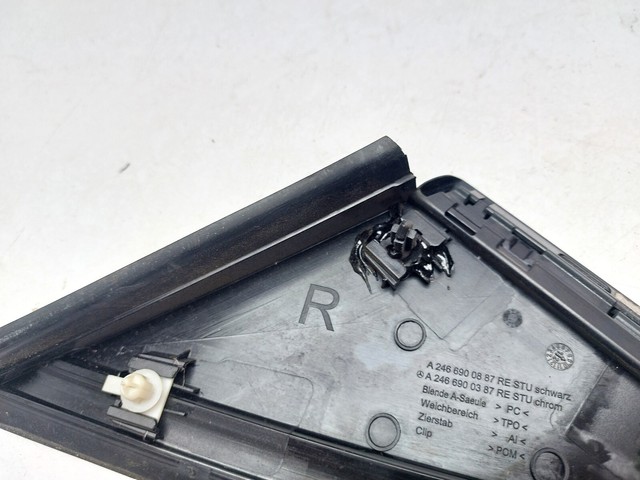 MERCEDES B Class W246 Front Right Side Door Wing Corner Cover Trim ...