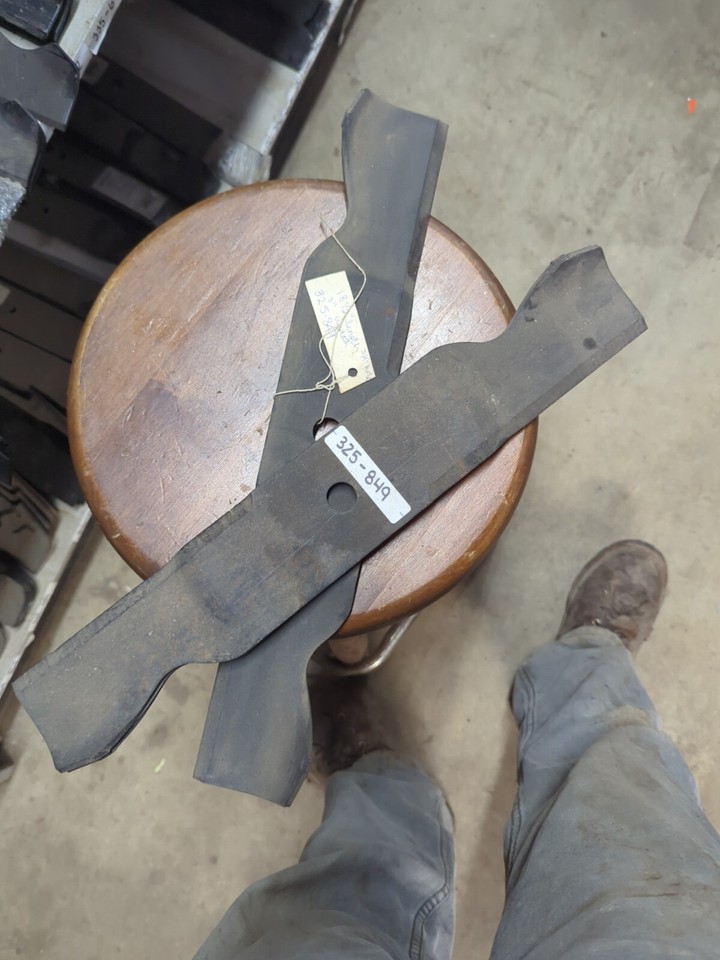 Cub Cadet 742-3019 Replacement Blade | eBay