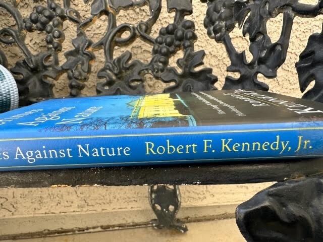 CRIMES AGAINST NATURE***ROBERT F KENNEDY, JR****HCDJ** SIGNED, FIRST ...