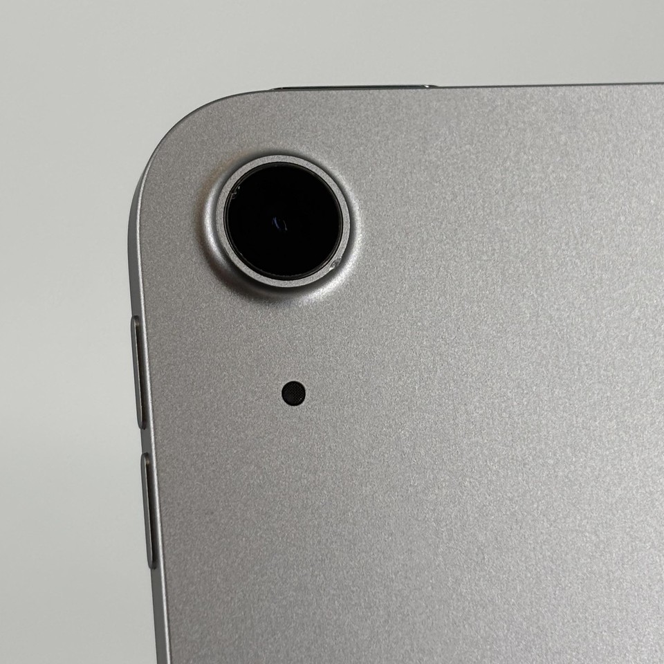 Apple iPad Air 13 (M2) Grey 128GB WiFi - Good w/ Cracked Lens/Backlight ...