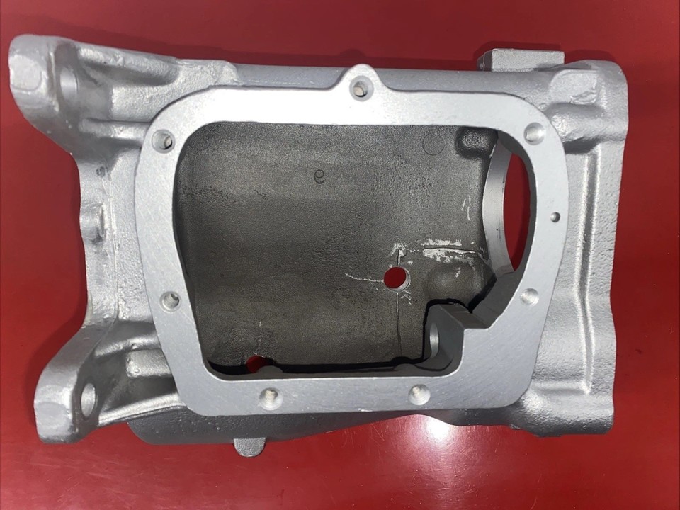 Muncie 4 Speed Transmission Main Case 3925661 “Counter Case” CC3 NOS | eBay