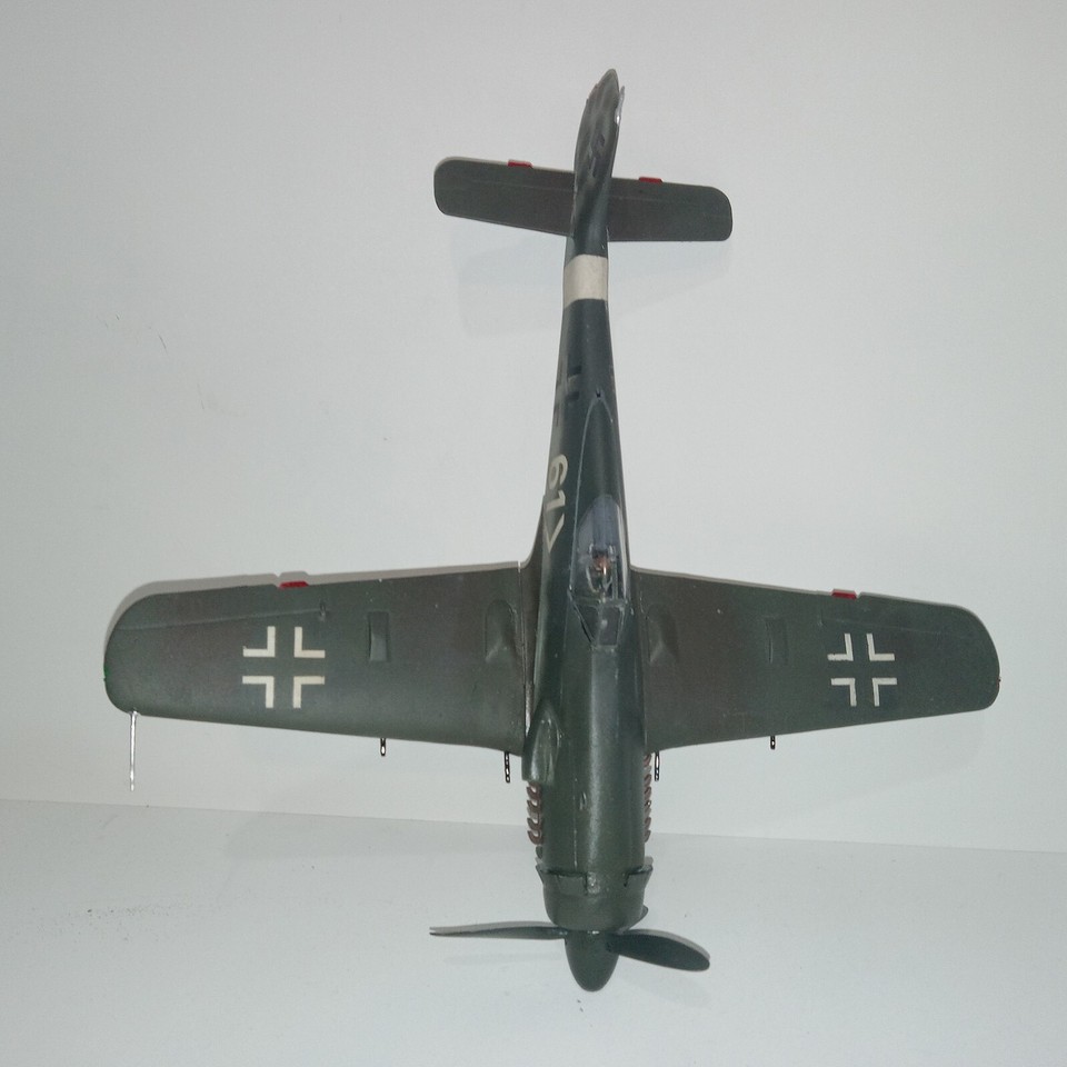 WW2 German Focke-Wulf 190d 'DORA' Fighter Plastic Airplane Model Built ...