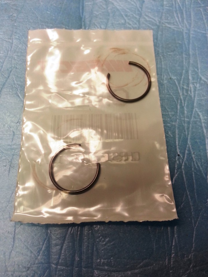 Wiseco CW12 Circlip 12mm Piston Retainer Clips Round Wire Wrist Pin ...