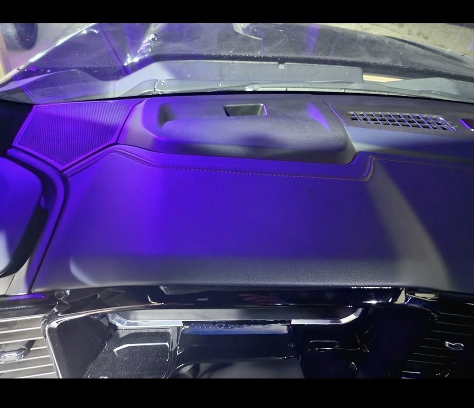 2022-2023-2024 CHEVY SILVERADO DASH COVER W/ 13.4 SCREEN W/ COLLISION ...