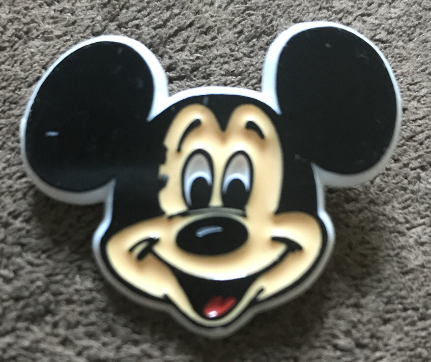 MICKEY MOUSE PIN BACK BUTTON WALT DISNEY Early Vintage Plastic St ...
