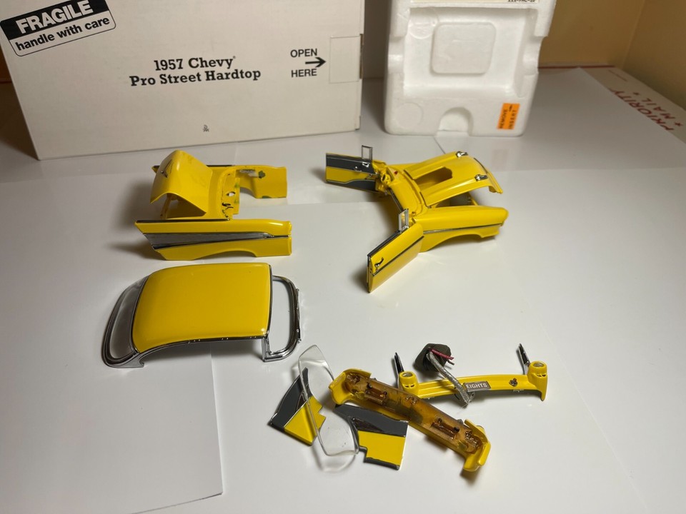 Danbury Mint 1957 Chevy Pro Mod PARTS OR DIORAMA with Box & Foam and ...