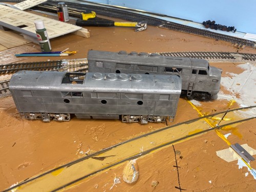 All Nation 2 rail O scale F3a & F3B, motors run, both units have motors ...