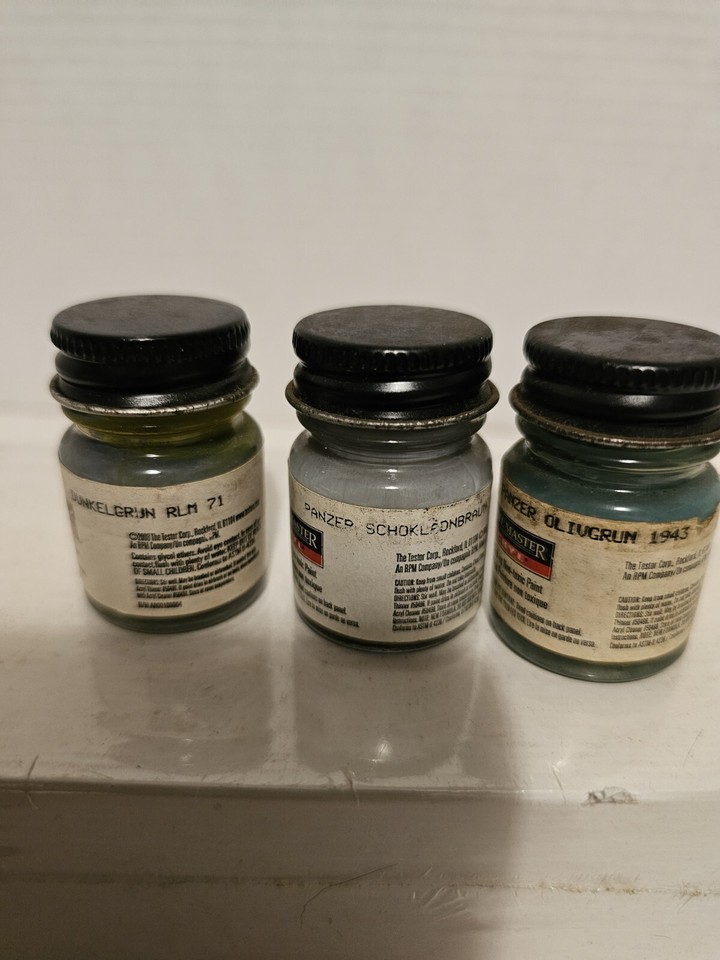 10 Testors Model Master Acrylic Model Paint 1/2 Fl Oz Lot of 10 | eBay