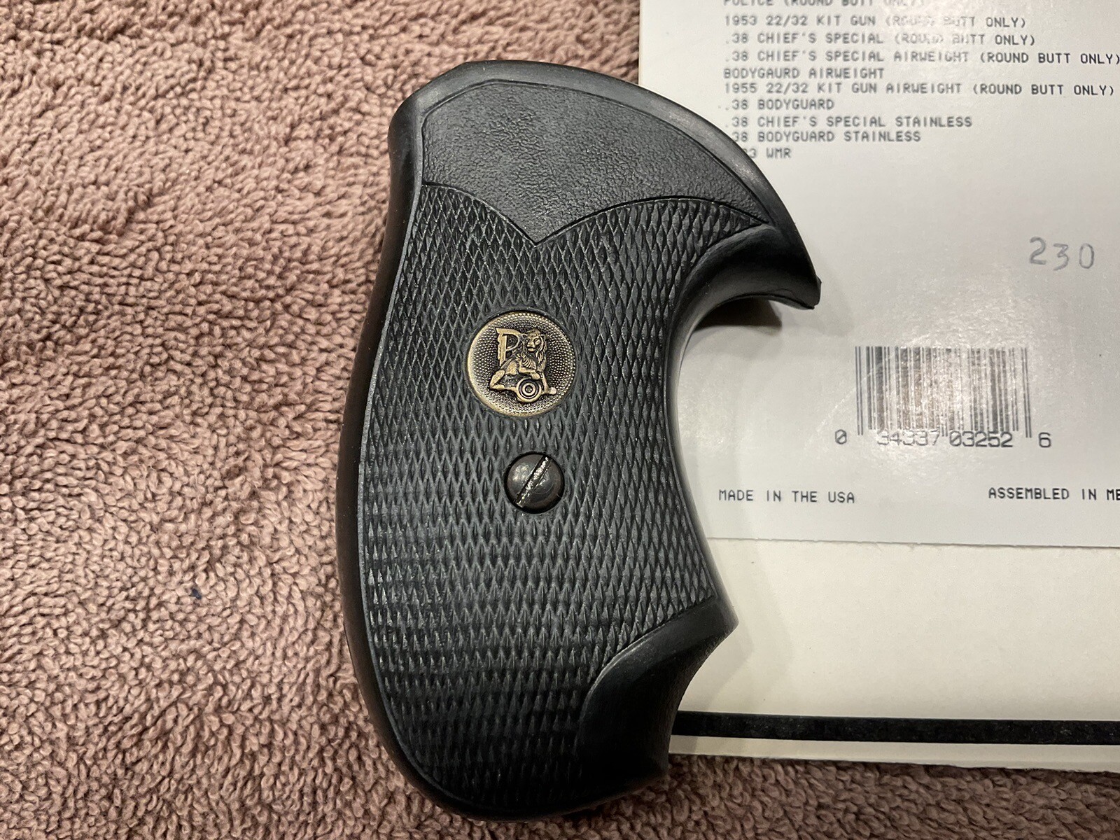 Pachmayr Compac Grips Fits Smith& Wesson J Frame ROUND BUTT SJ-C #03252 ...