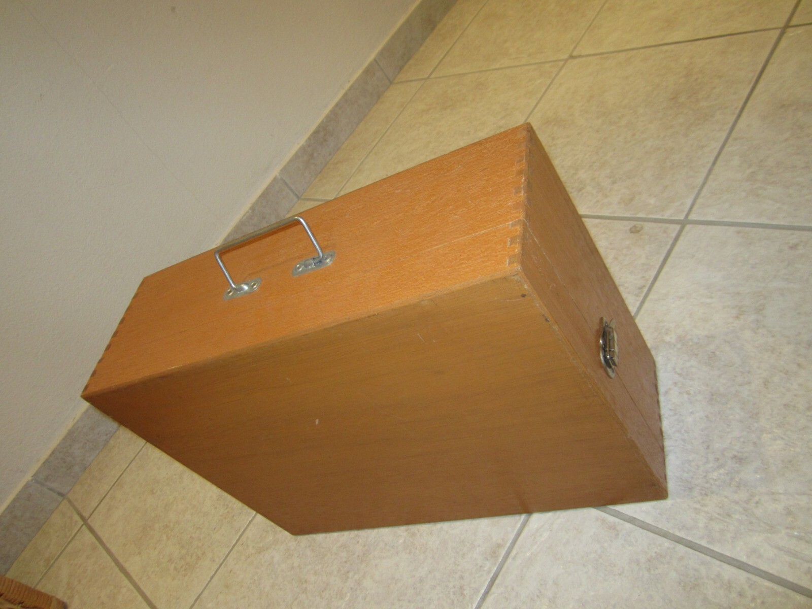 Chemie Labor , Vintage; Laborkasten ALT in Holzkasten und mit Mikroskop ...