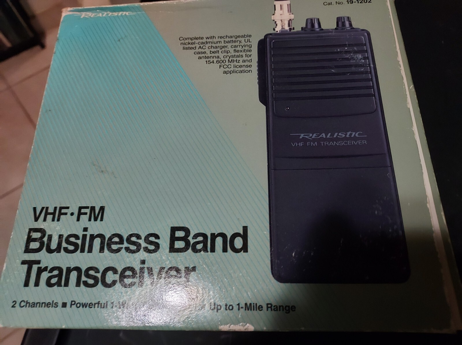 Realistic 19-1202 VHF.FM Business Band Transceiver 2-Channel Powerful 1 ...