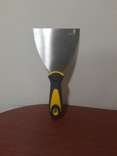 Paint Scraper - 4" Wide Blade - Black & Yellow Handle w/ Metal Scraper ...