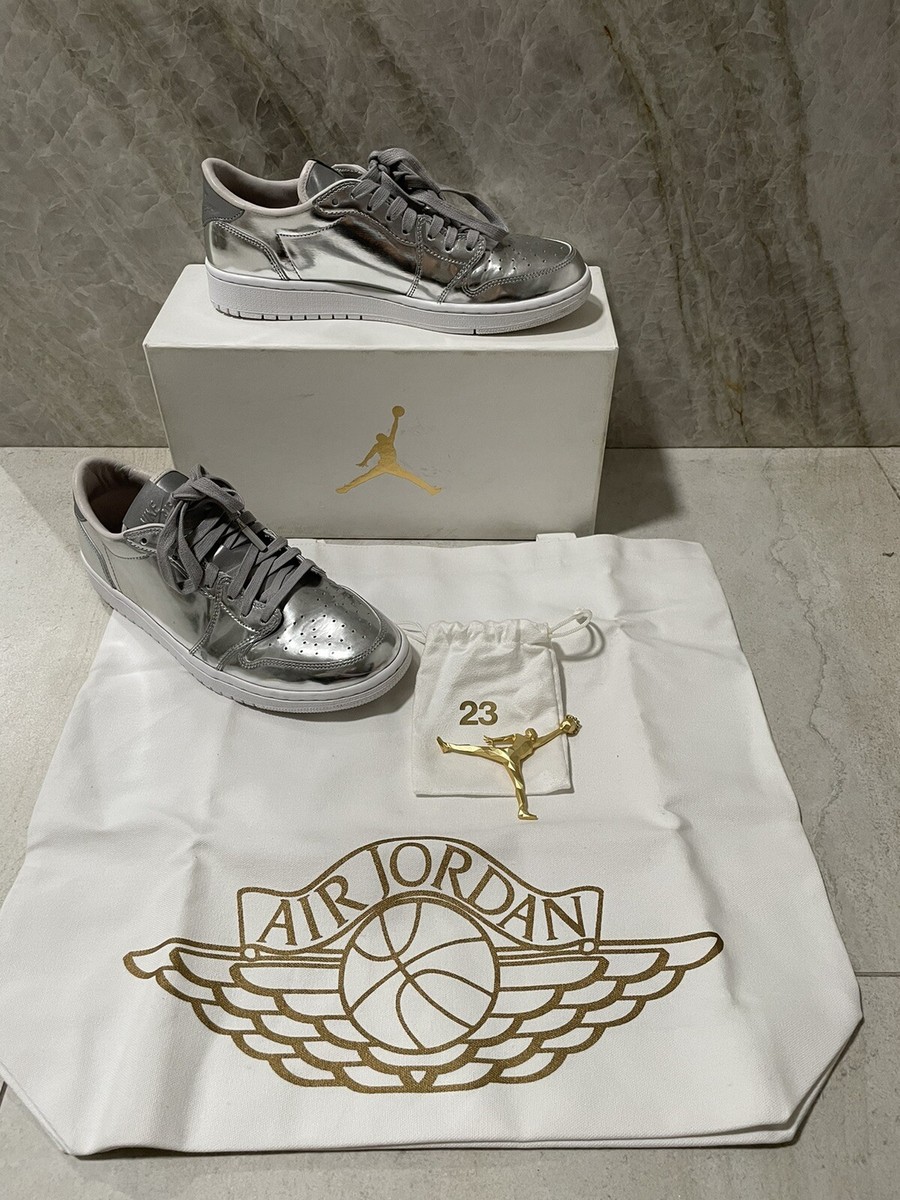 Nike Air Jordan 1 Retro Low OG P1nnacle Metallic Silver Nike Air Jordan 1 Retro Low OG P1nnacle Metallic Silver