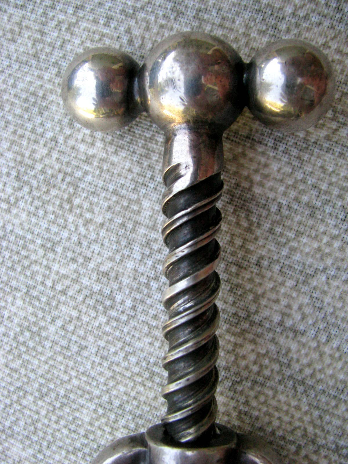 ANTIQUE UNUSUAL SCREW STYLE 4 HALMARKED NUTCRACKER | eBay