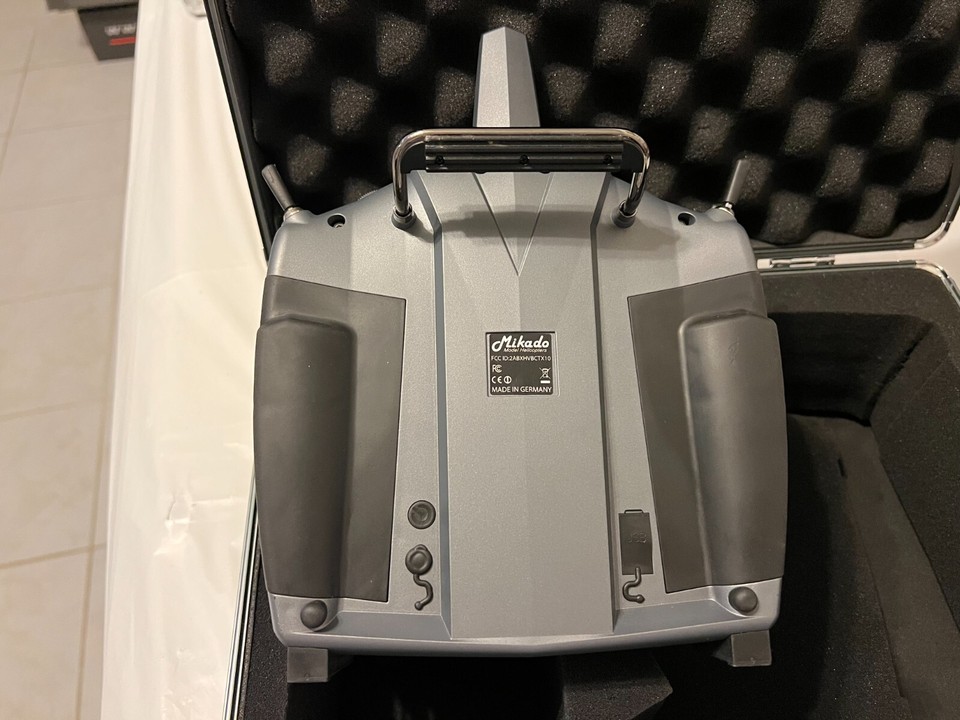 Mikado Vbar Control Touch Radio Flybarless system Mint condition ...