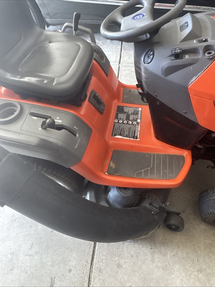 Husqvarna GTH2448T Hydrostatic Riding Mower with Super Capacity Bagger ...