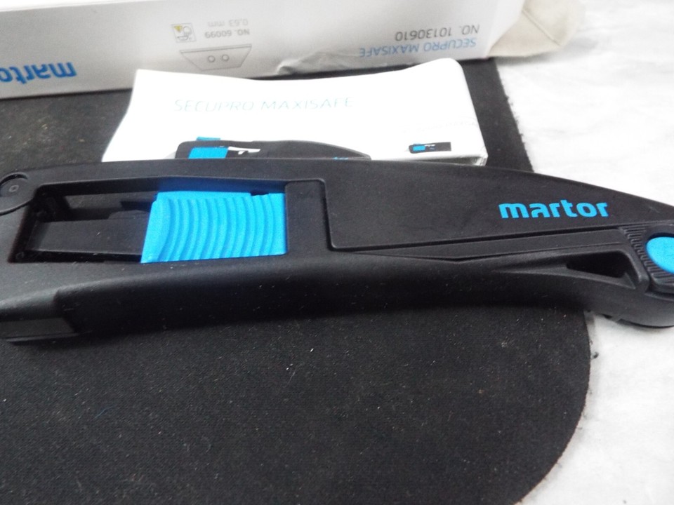 Martor Secupro Maxisafe 10130610 Safety Box Cutter Knife | eBay