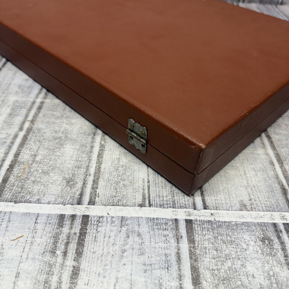 Backgammon Cork Board Wooden Suitcase Style Vintage Green White **Board ...