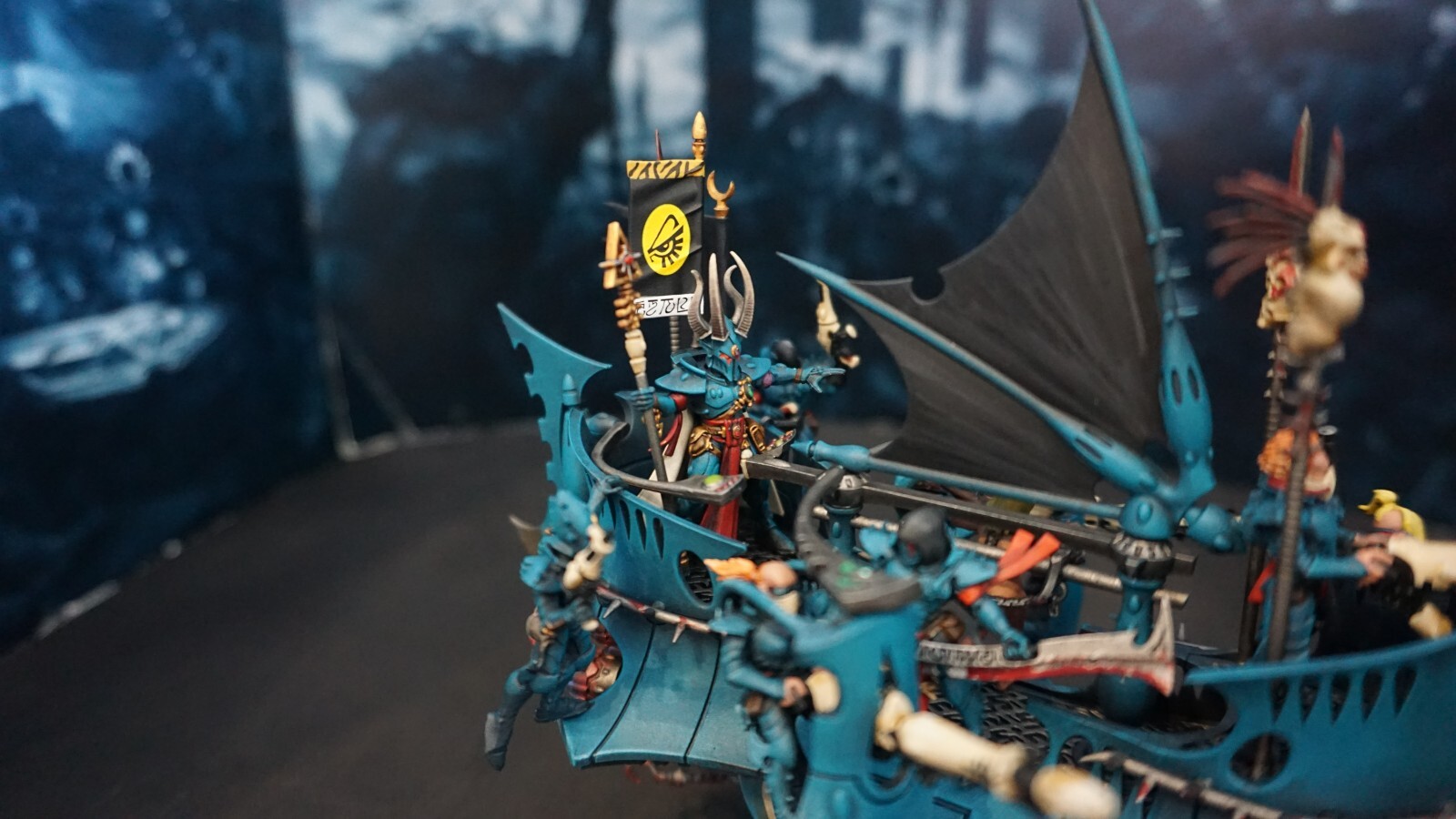 Ravager Corsair Voidscarred Admiral Ship painted Warhammer 40k Drukhari ...