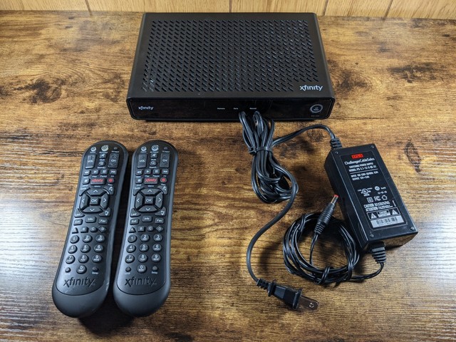 Comcast Xfinity DC50XU Digital Cable Box With Power Supply | eBay