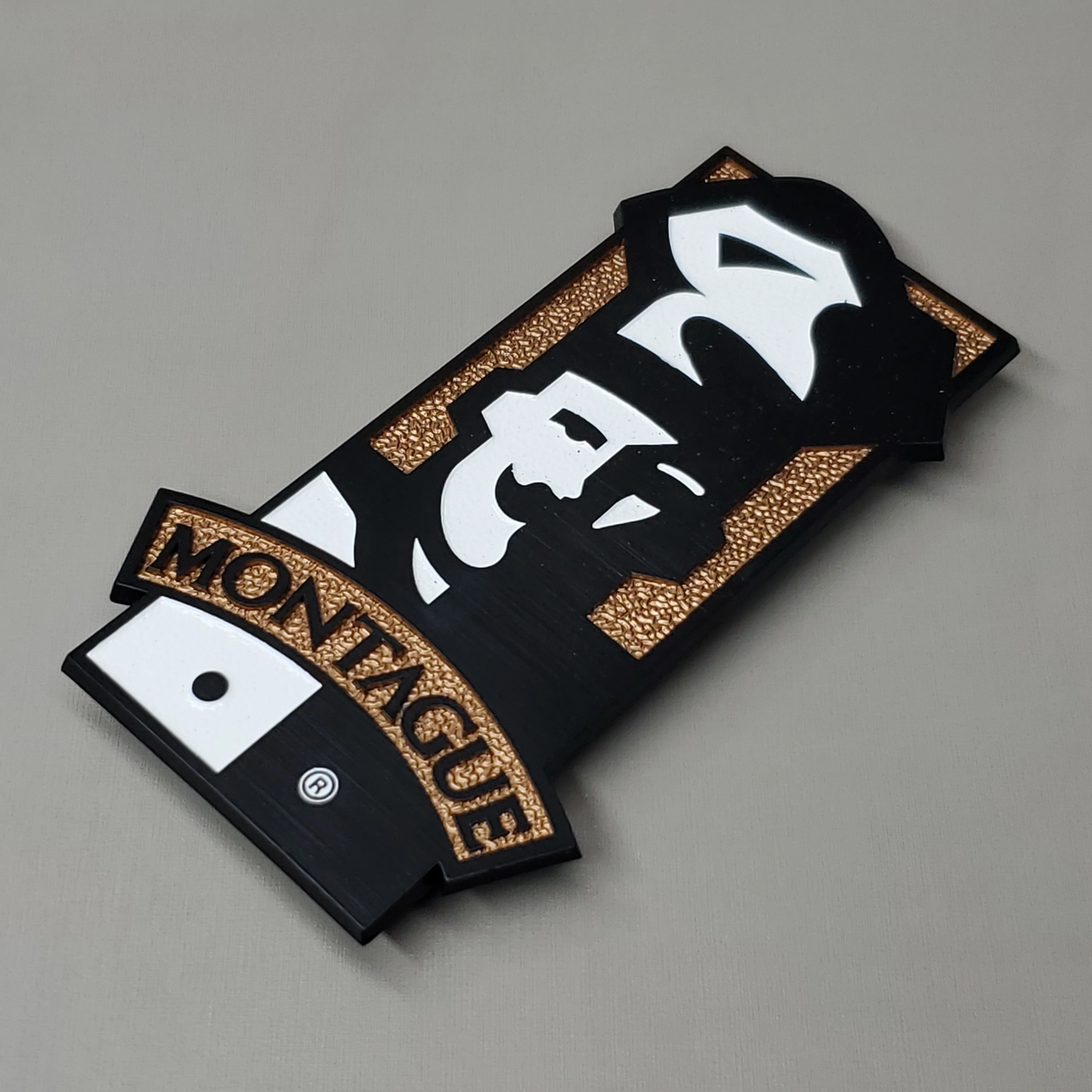 Logotipo De Montague Marina Swag Logo (3) – Montague Harbour Marina