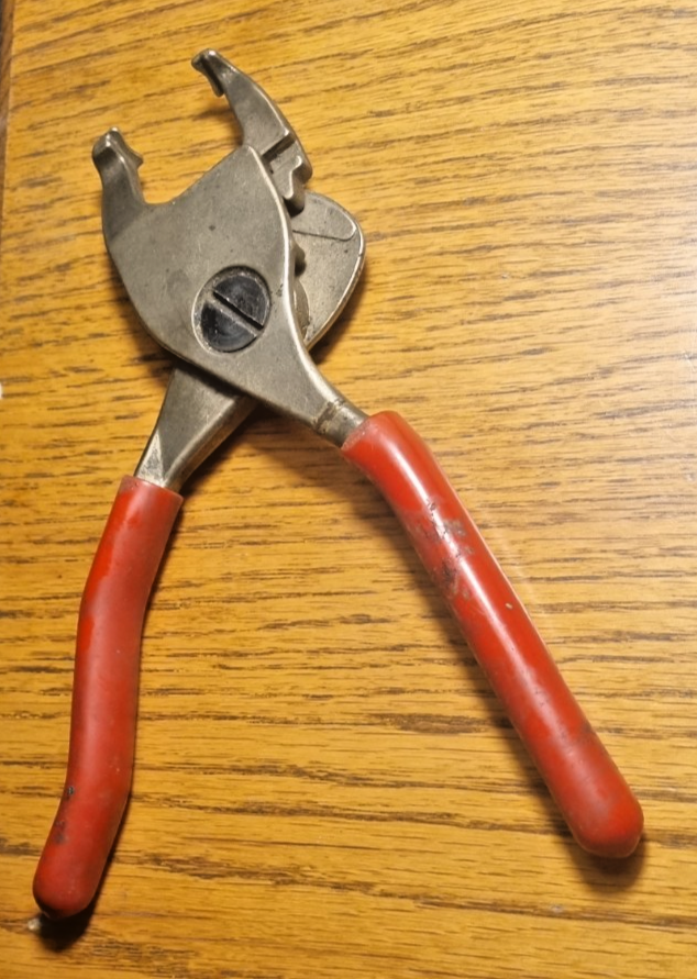 Heyco No 29 strain relief bushing assembly pliers. Good used condition ...